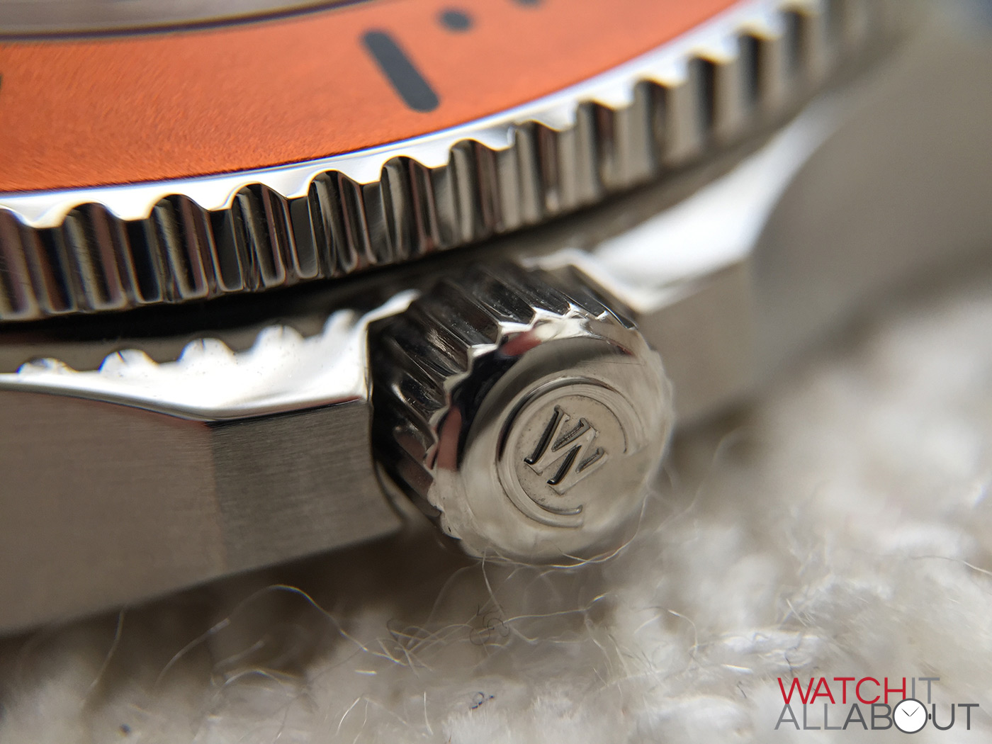 Christopher Ward C60 Trident 300 Quartz Watch Review - 12&60