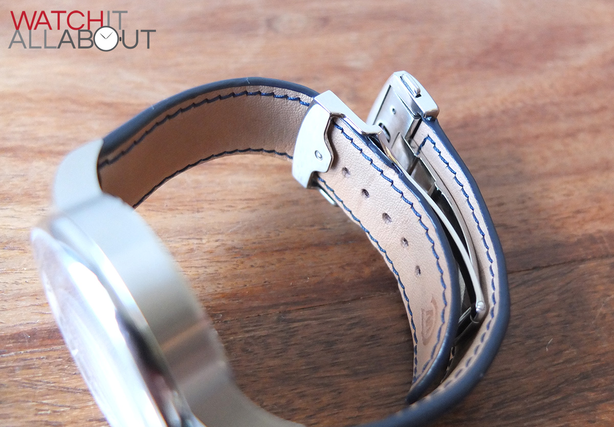 Christopher Ward C900 Worldtimer Watch Review - 12&60