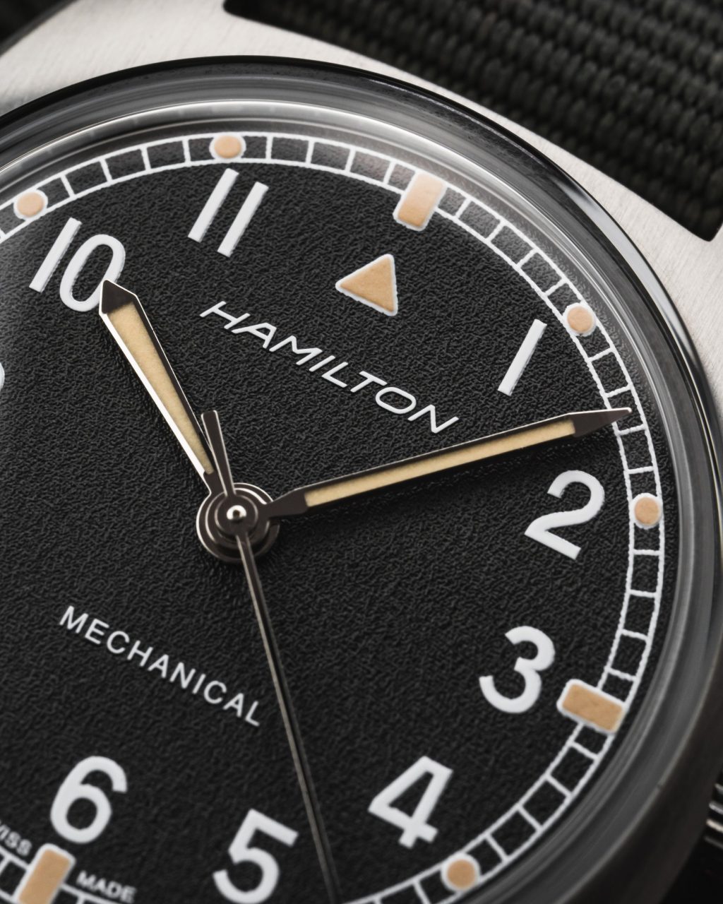 Hamilton Khaki Aviation Pilot Pioneer Review - 12&60