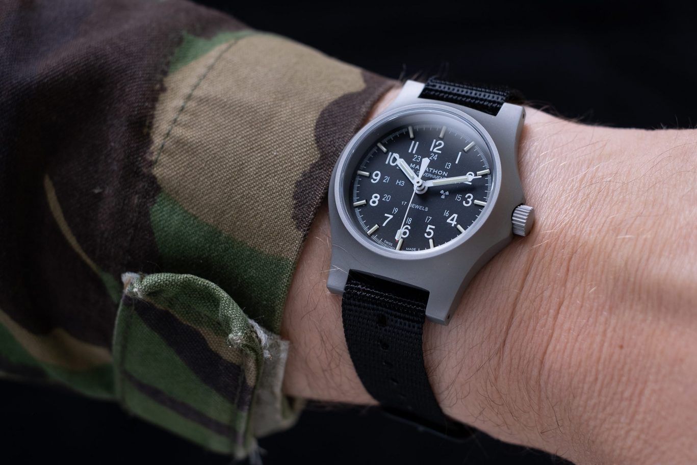 Who Wears Wins! Is The Marathon Officer’s Mechanical The Perfect Field ...