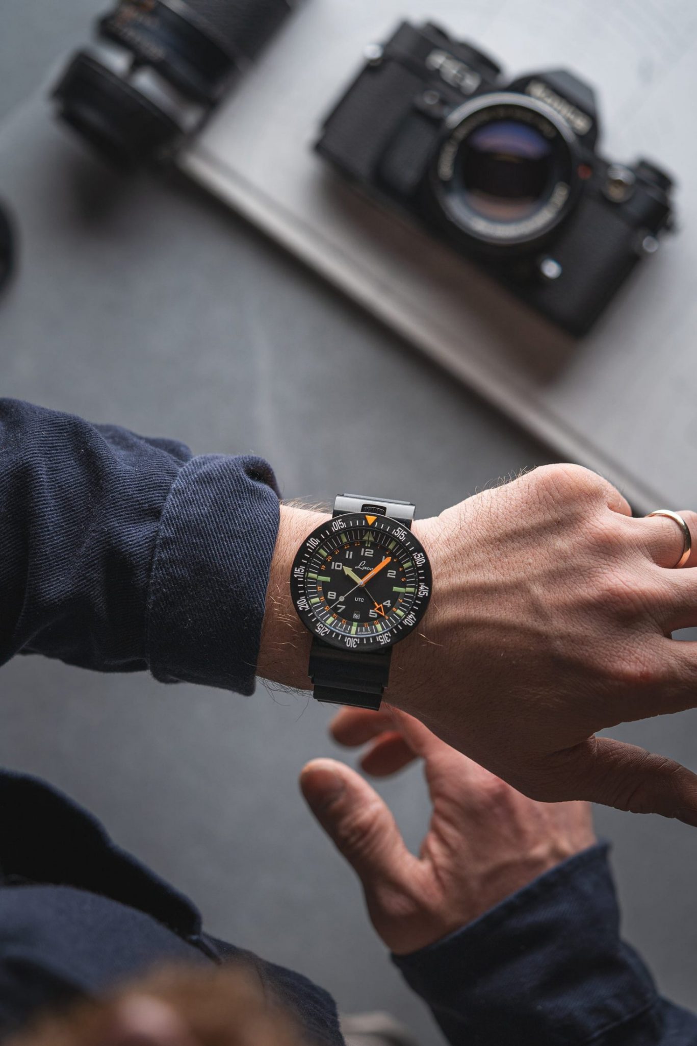 Discover the Laco Atacama Quarz UTC - 12&60