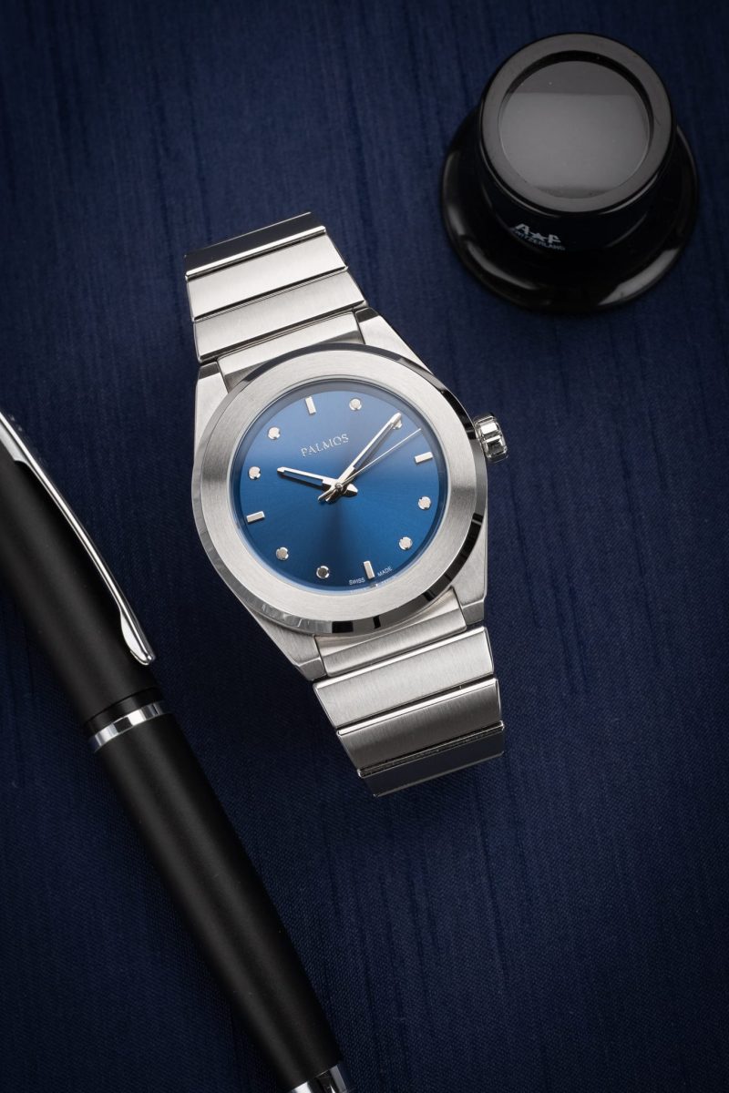 Hands On With The PALMOS ONE - 12&60